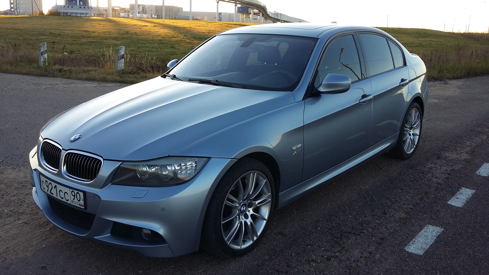 BMW 3 series (E90) 3.0 бензиновый 2008 | 335xi на DRIVE2