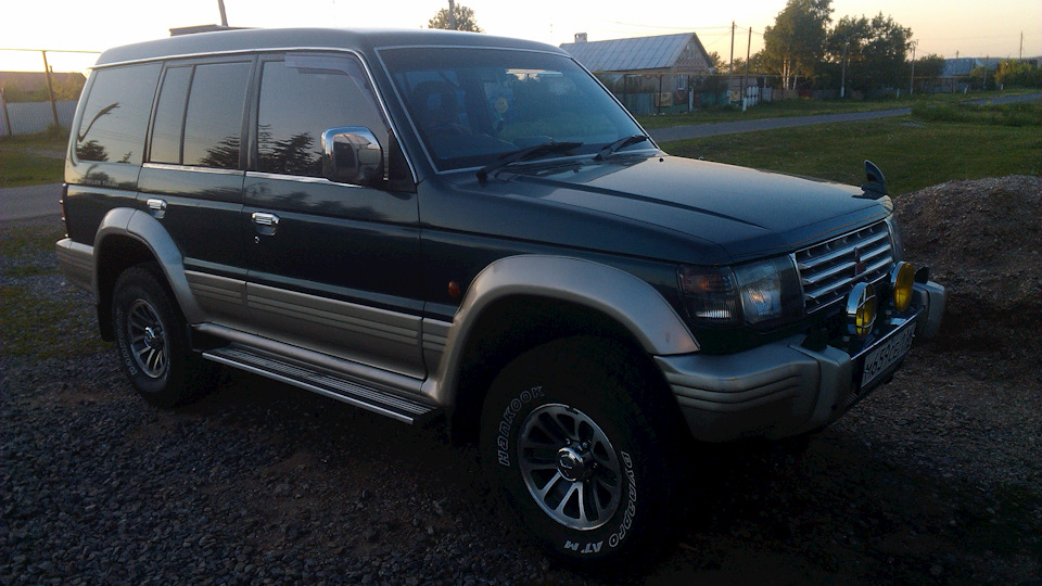 Mitsubishi Pajero (2G) 2.5 дизельный 1993 | V44WG LSD на DRIVE2