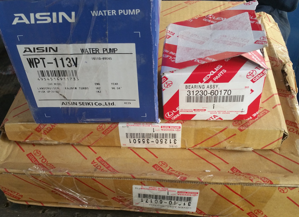 1611069045 Насос водяной TOYOTA LEXUS | Запчасти на DRIVE2