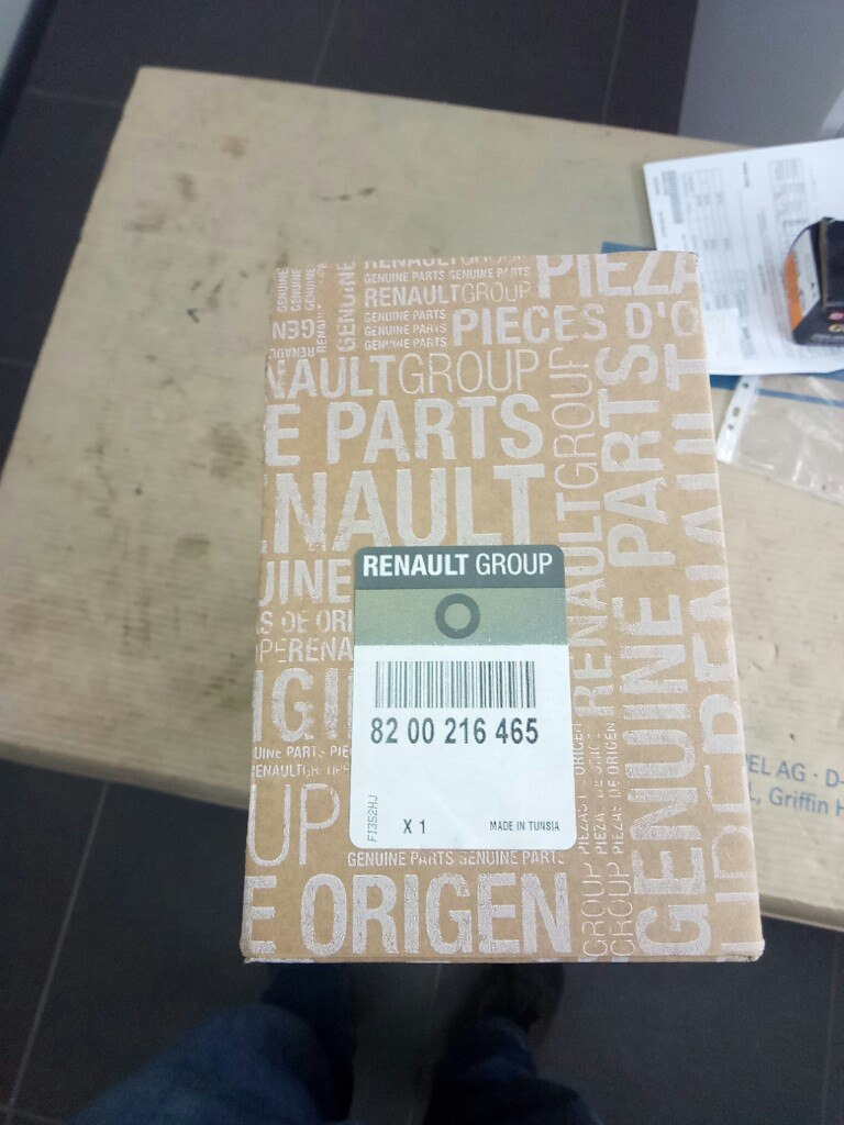 8200216465 Суппорт подрулевых переключателей (плас) RENAULT | Запчасти ...