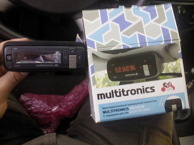 Бортовой компьютер — Chevrolet Niva (1G), 1,7 л, 2006 года | аксессуары | DRIVE2