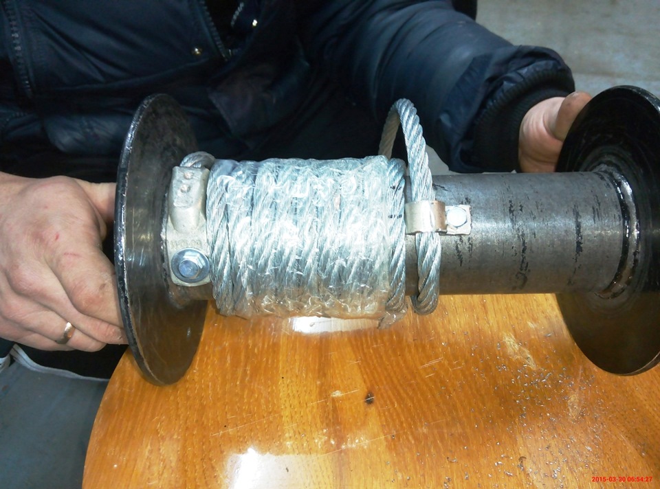 Крепление троса на барабане лебедки Electric Winch — УАЗ 31519, 2,9 л ...