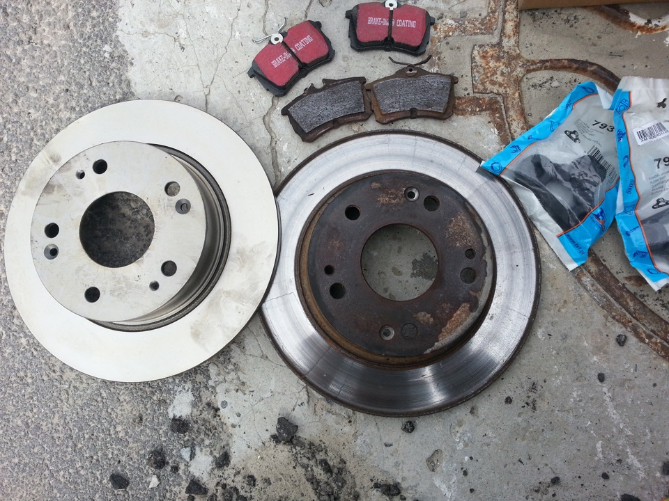 Замена колодок (пере/зад) — EBS ultimax, дисков тормозных — EBS. — Honda Accord (7G), 2,4 л ...