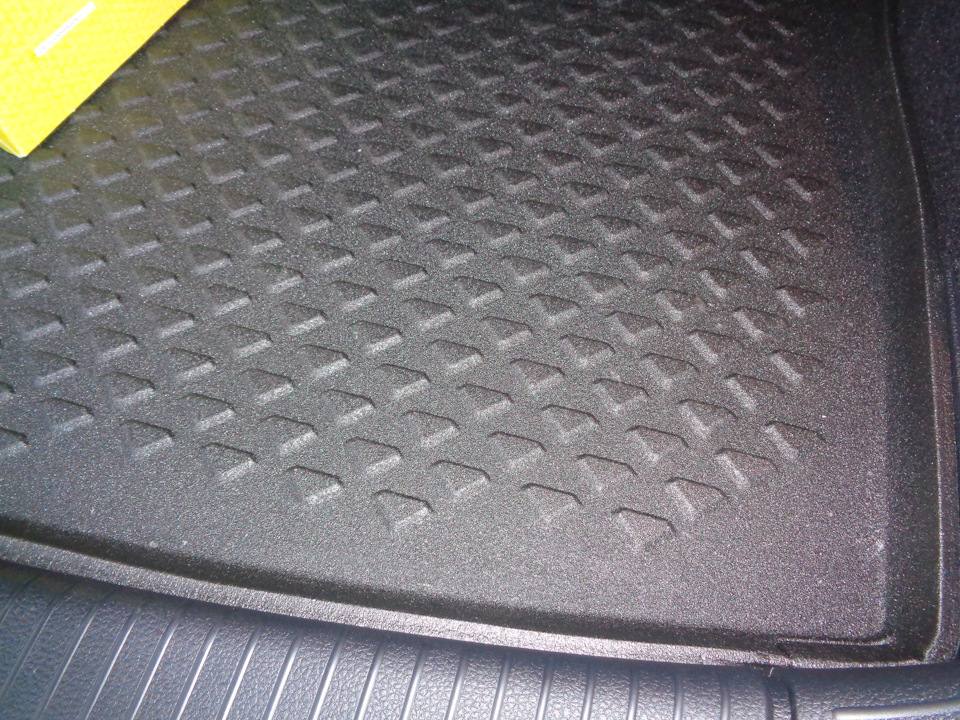 5G0061160 Коврик в багажный отсек VAG | Запчасти на DRIVE2