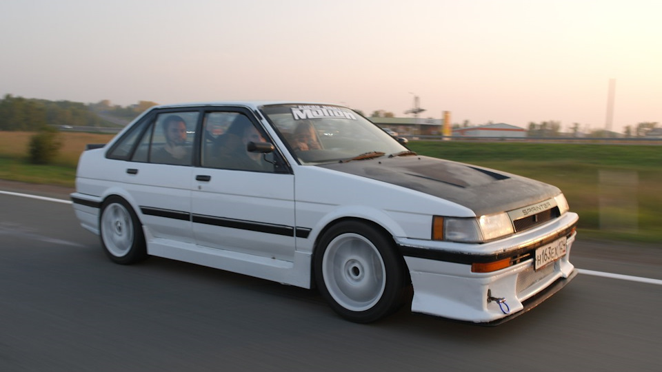 Установка центральных замков.Часть 2. Toyota Sprinter AE81 — Toyota ...