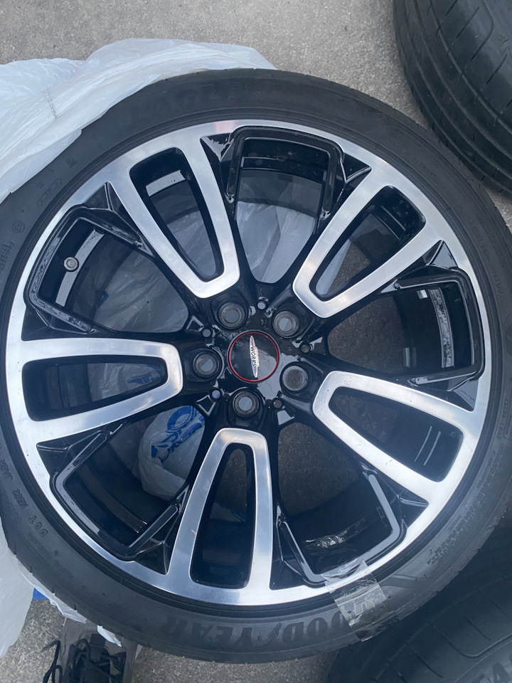 Шины летние Goodyear 225/45 R19, кованые диски Оригинал mini 8Jx19 ET47 ...