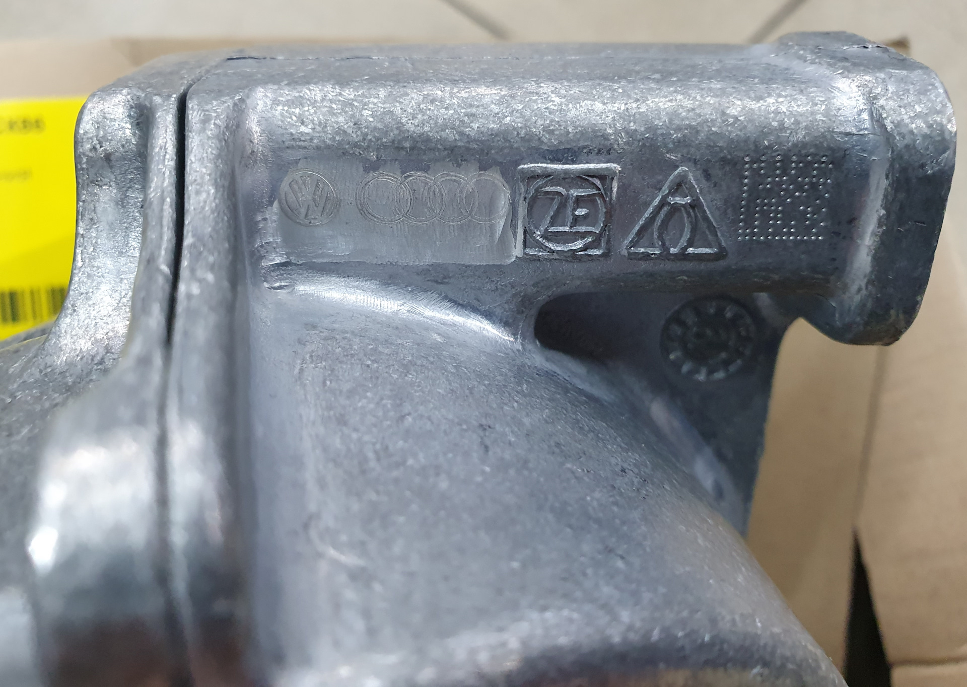 Замена опор двигателя и кпп, профилактика уязвимых мест системы ...