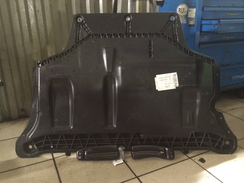 Установка защиты и брызговиков! — Skoda Octavia A7 Mk3, 1,8 л, 2013 ...