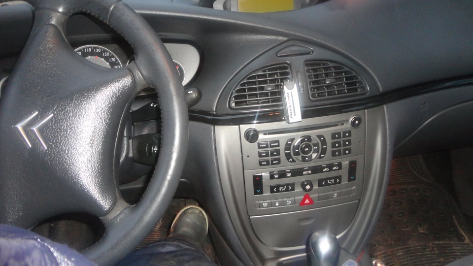 магнитола? — Citroen C5 (1G), 2 л, 2006 года | автозвук | DRIVE2
