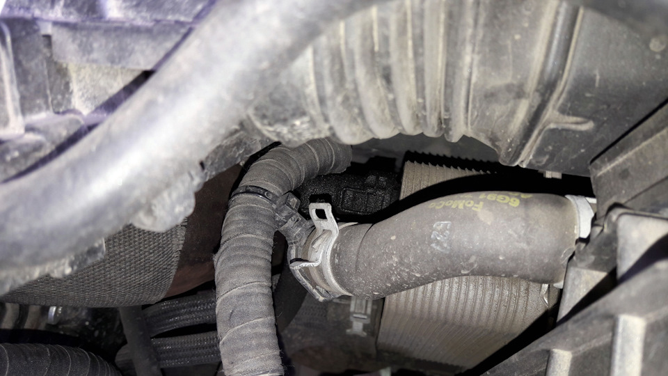 Быстросъёмы от Ford 1 754 087 для теплообменника АКПП. — Volvo XC70 III ...