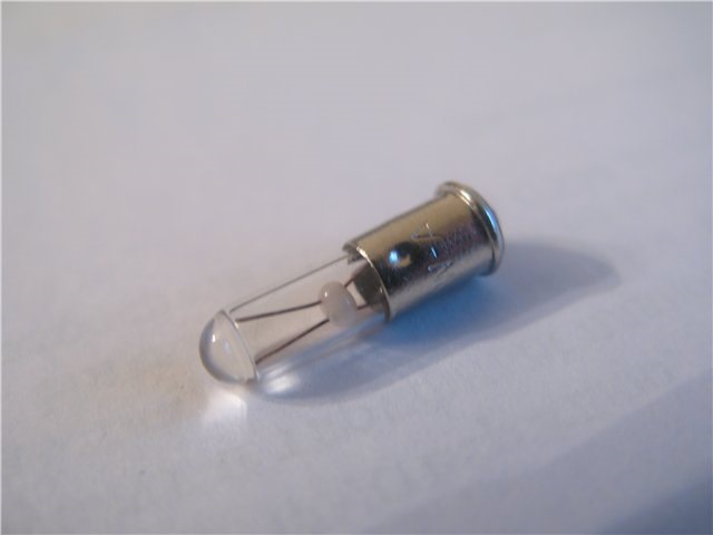 Купил лампОчгу и бадарейгу — Audi 100 Avant (C4), 2 л, 1992 года ...