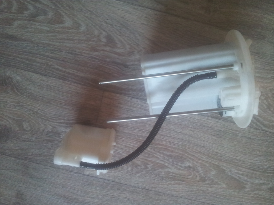 7702452122 Фильтр топливный TOYOTA YARIS 06-/VIOS 06- TOYOTA LEXUS ...