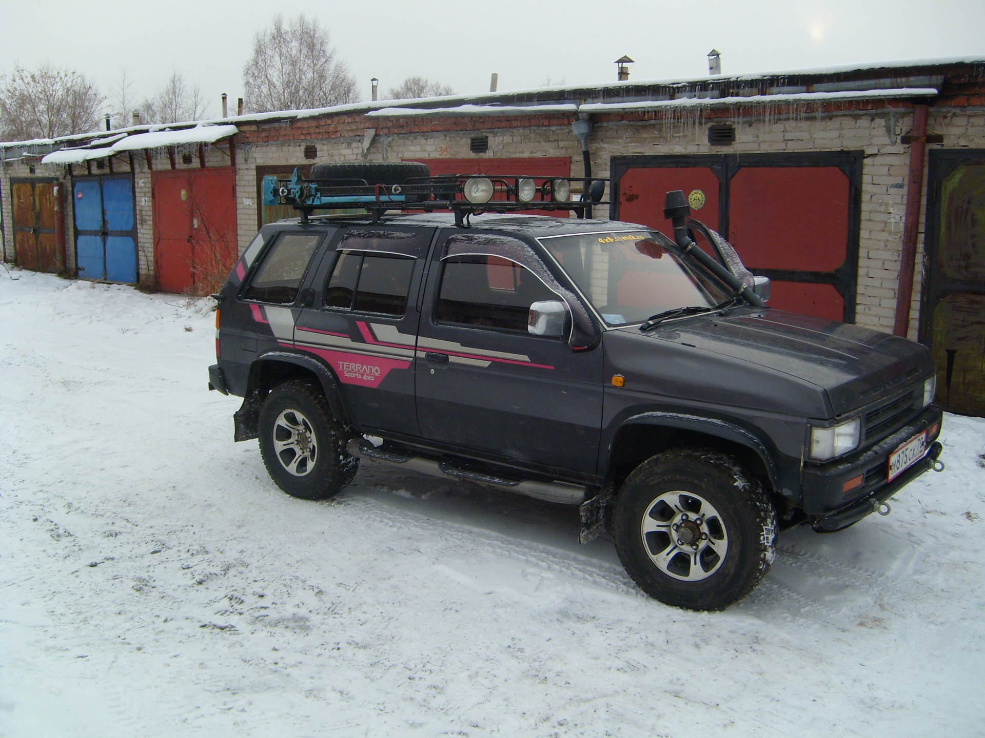 Опузотерился… — Nissan Terrano I, 3 л, 1995 года | шины | DRIVE2