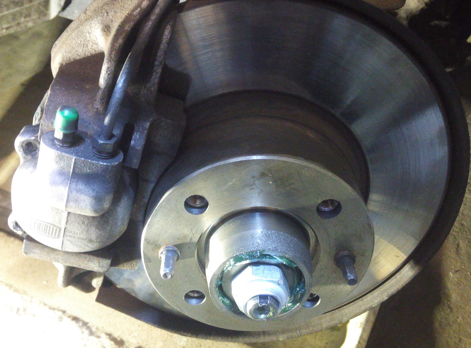 Замена ступицы правой. — Lada 210740, 1,6 л, 2010 года | своими руками ...