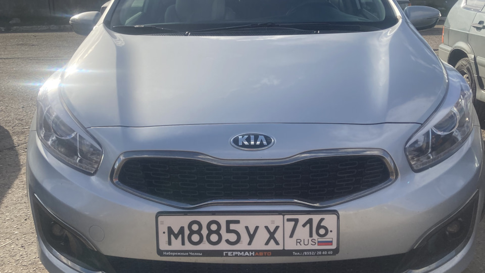 Линза ближнего света — KIA Ceed (2G), 1,6 л, 2016 года | поломка | DRIVE2