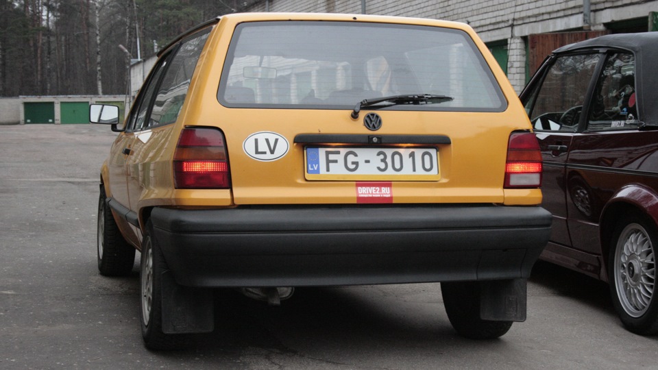 Volkswagen Polo Hatchback Mk2 1.3 бензиновый 1991 | Mk2 Одуванчик на DRIVE2