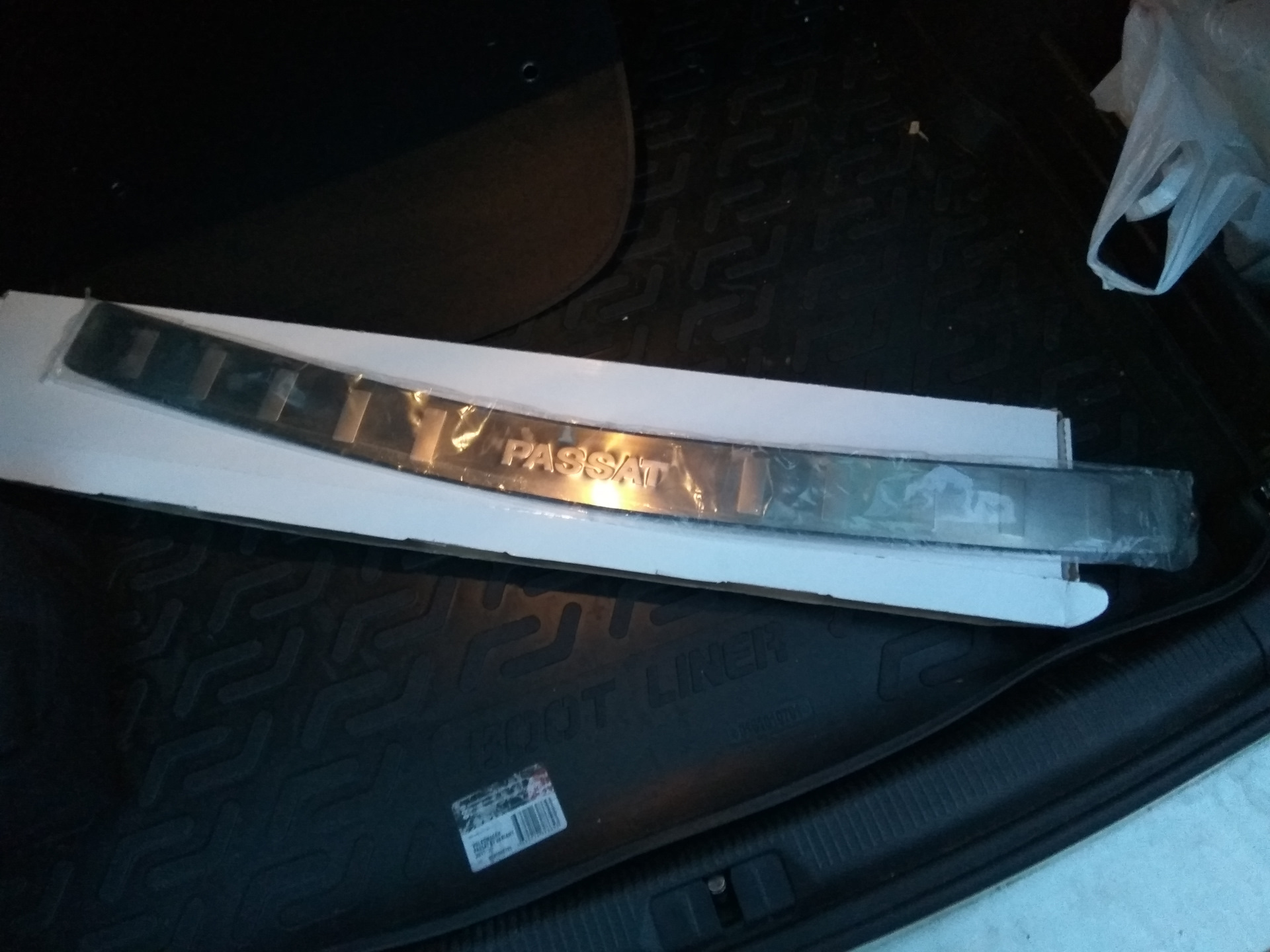 продам накладку на задний бампер passat b7 — Volkswagen Passat Alltrack ...