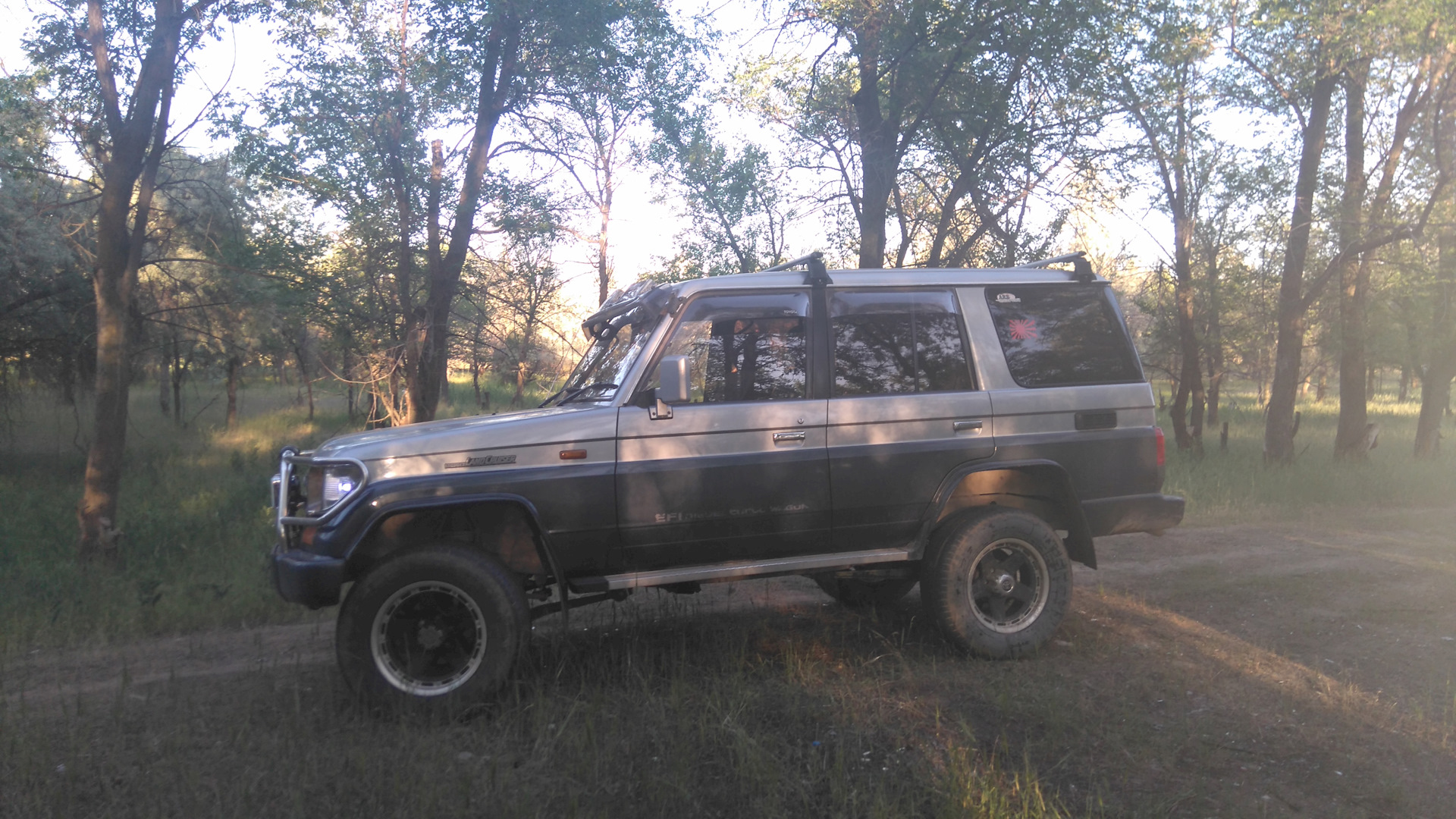 просто фото машины — Toyota Land Cruiser Prado 70-series, 2,5 л, 1992 ...