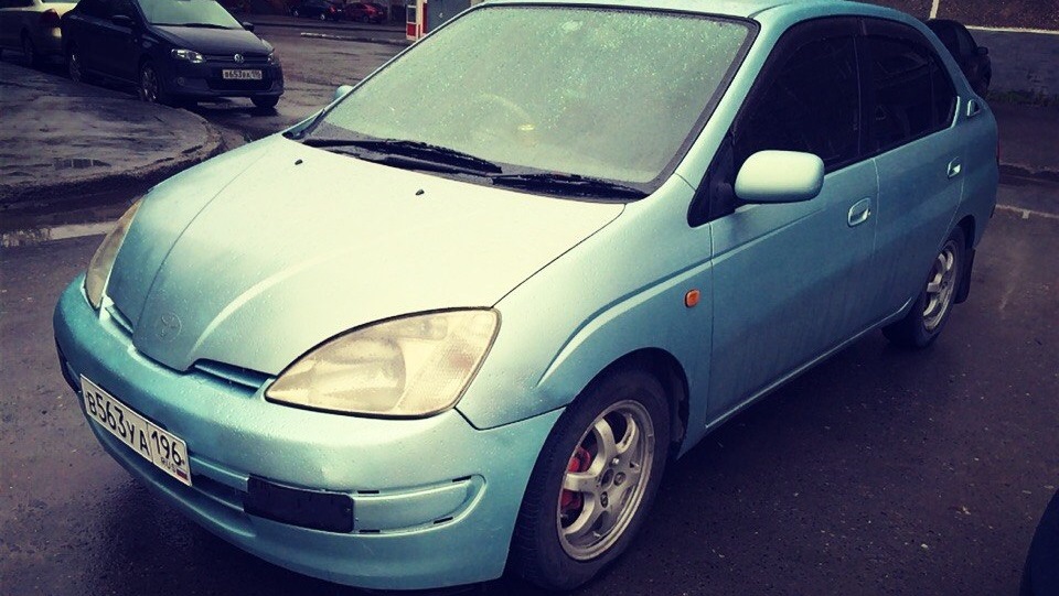 Toyota Prius (11) 1.5 гибридный 2001 | на DRIVE2