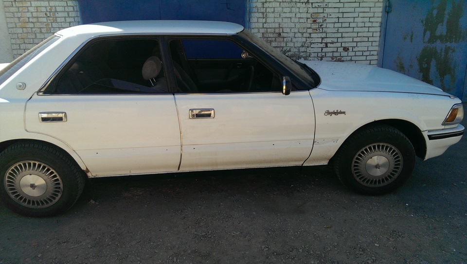 Crown 131 Молдинги универсальные — Toyota Crown (S130), 2 л, 1988 года ...