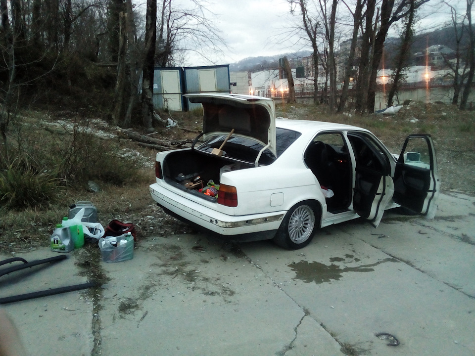 Дрифт на бмв е34? — BMW 5 series (E34), 2,5 л, 1989 года | просто так ...