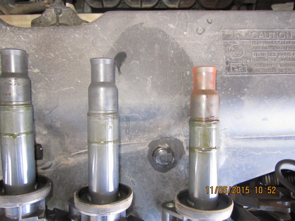 Замена прокладки клапанной крышки. — Toyota Corolla (120), 1,6 л, 2003 ...