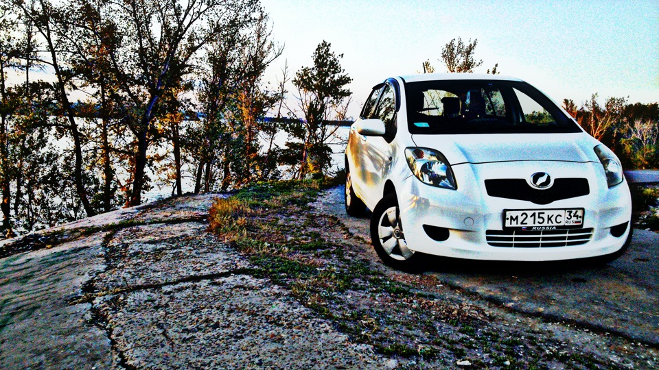 Toyota Vitz (90) 1.3 бензиновый 2005 | Малявка на DRIVE2