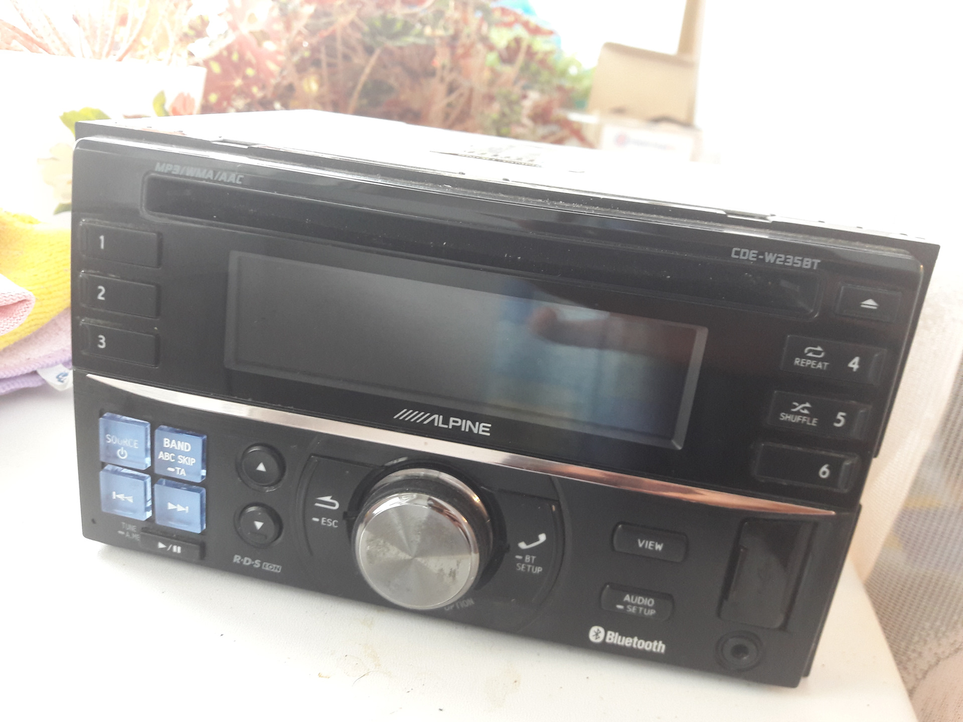 Головное устройство Alpine CDEW235BT — Mercedes-Benz C-Class (W202), 2 ...