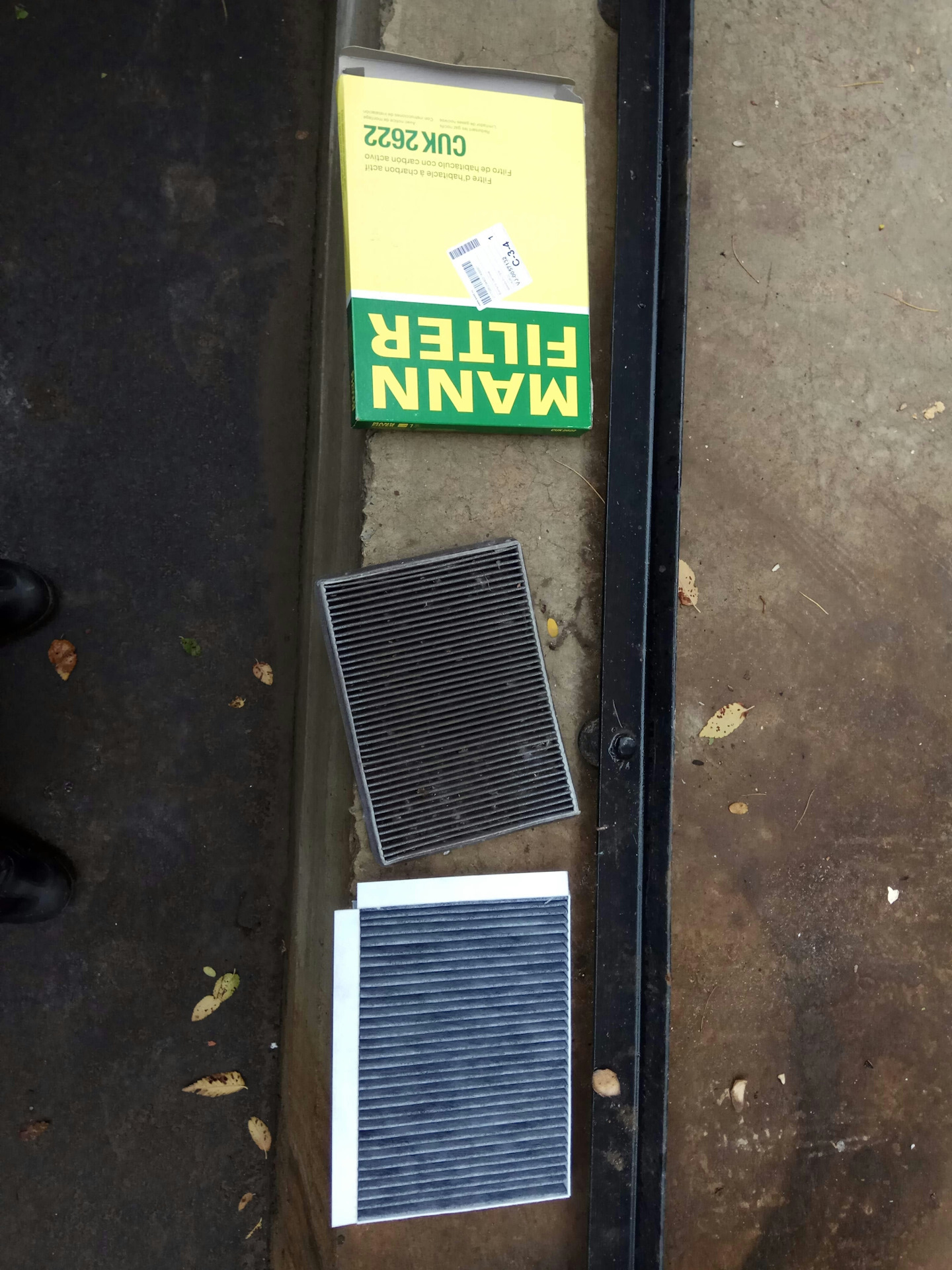 Опять же замена расходников или как стать гимнастом — Chevrolet Captiva (1G), 2,4 л, 2013 года ...