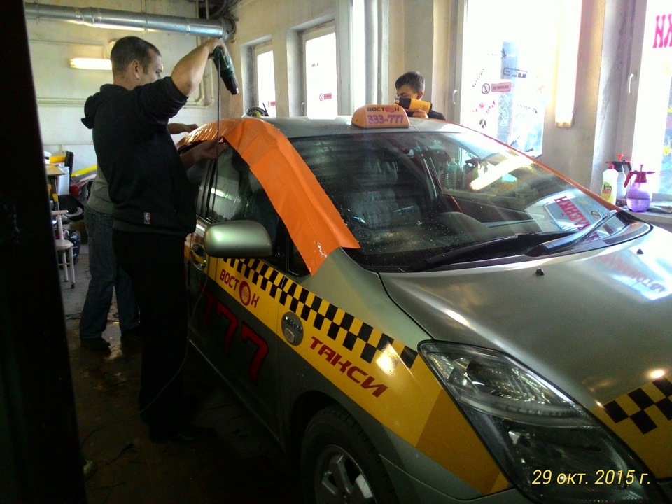 Партия сказала: Надо! Комсомол ответил: Есть! — Toyota Prius (20), 1,5 ...