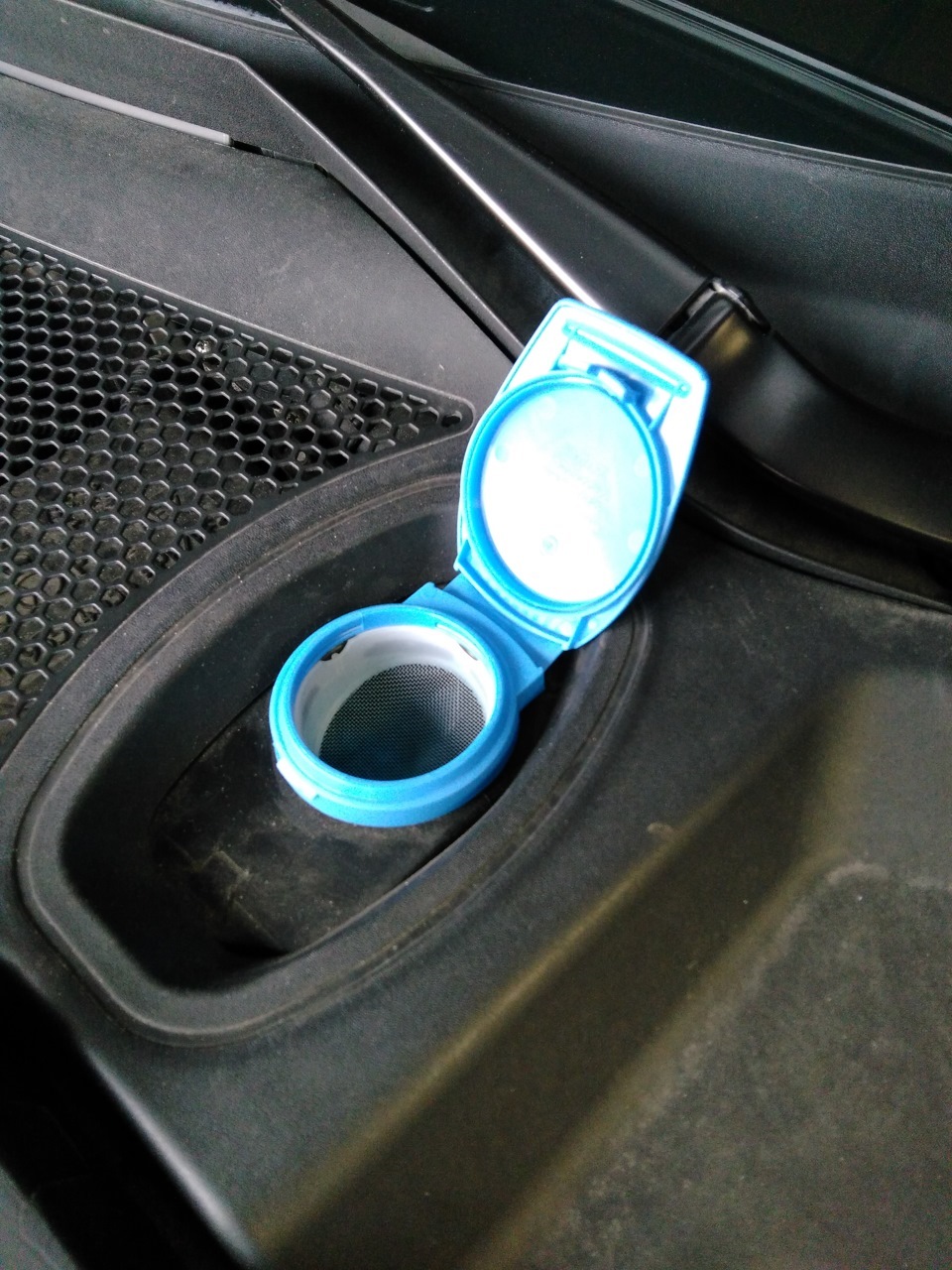 Так по мелочи — Audi A4 (B8), 1,8 л, 2011 года | аксессуары | DRIVE2