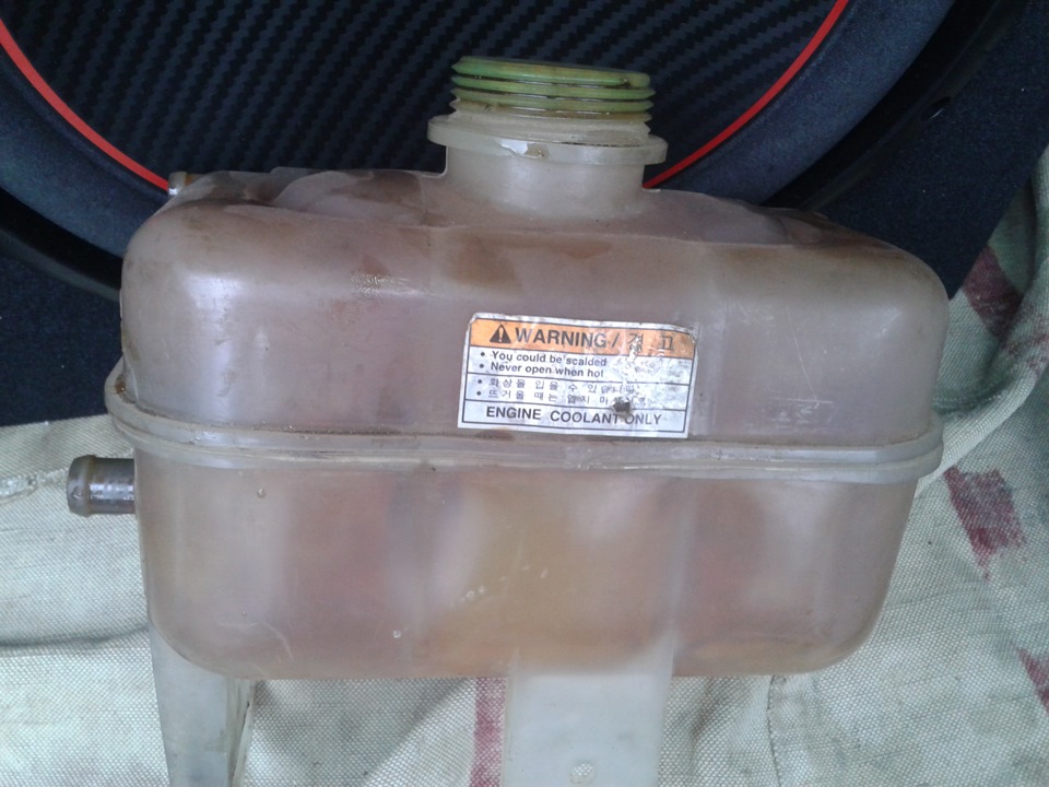 Расширительный бачек — Daewoo Leganza, 2 л, 1998 года | своими руками ...
