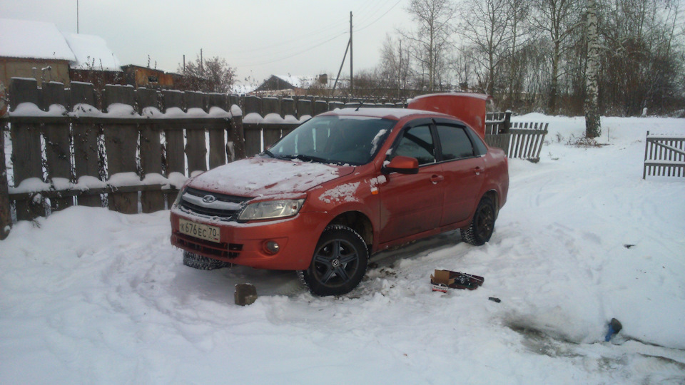Тормозные колодки. — Lada Гранта (1G), 1,6 л, 2014 года | своими руками ...