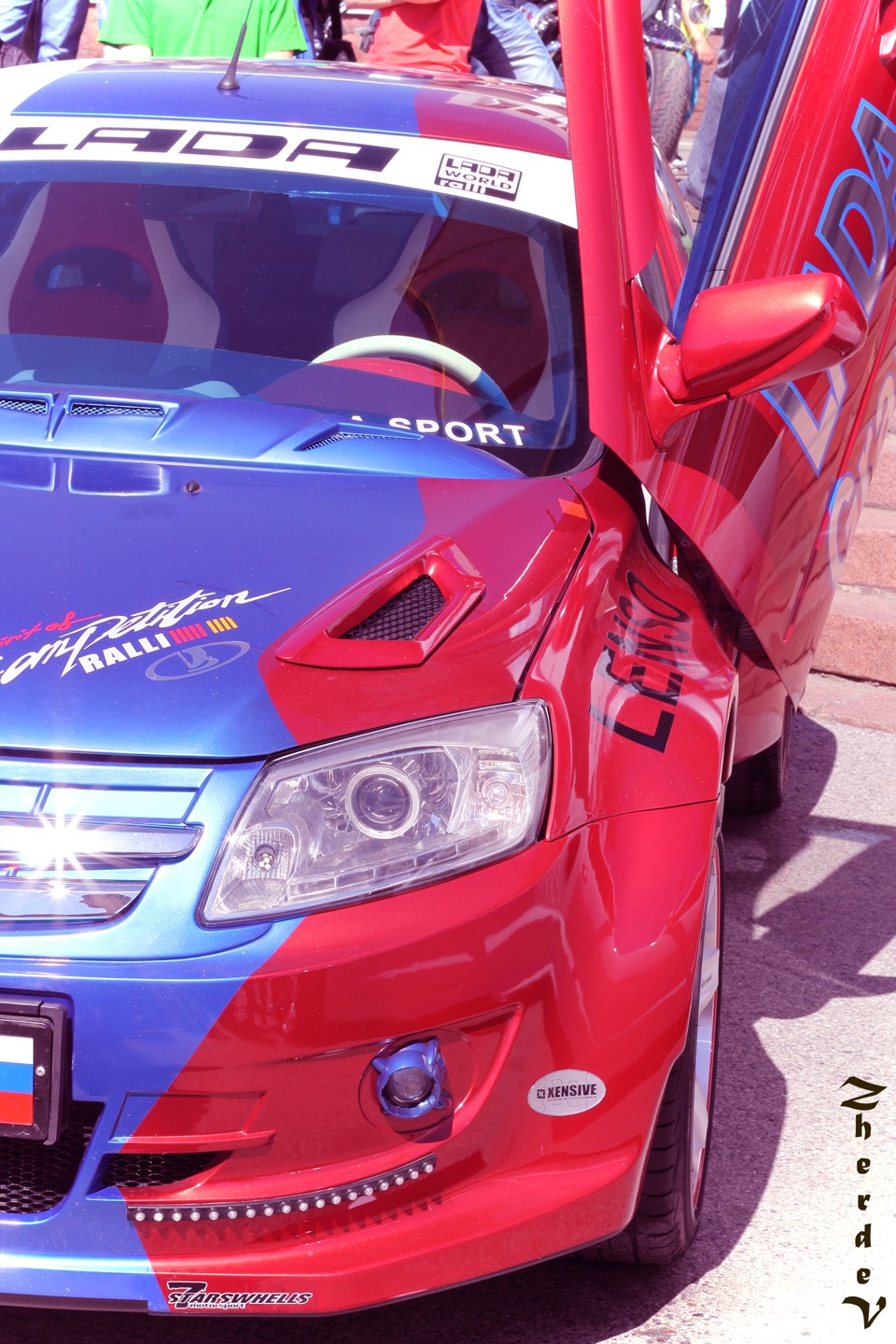 Tuning Party 2014 — Toyota Vitz (10), 1 л, 2003 года | тюнинг | DRIVE2