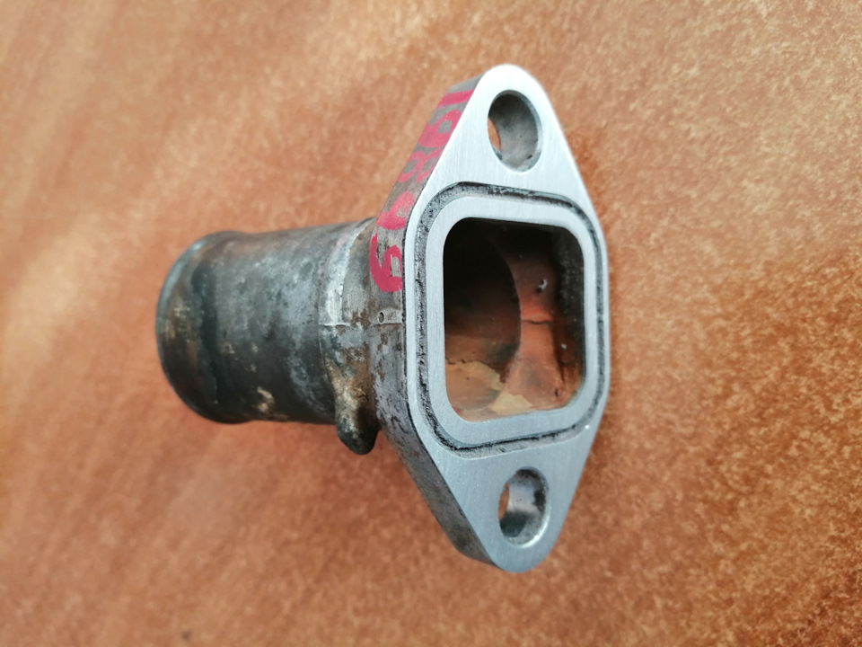 Потёк антифриз — Toyota Avensis I, 1,6 л, 1999 года | поломка | DRIVE2