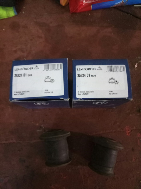 3532401 Сайлентблок рычага подвески LEMFORDER | Запчасти на DRIVE2