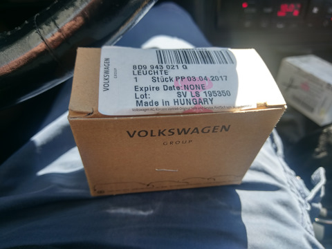 8D9943021G Подсветка номера Audi A4 B5 VAG | Запчасти на DRIVE2