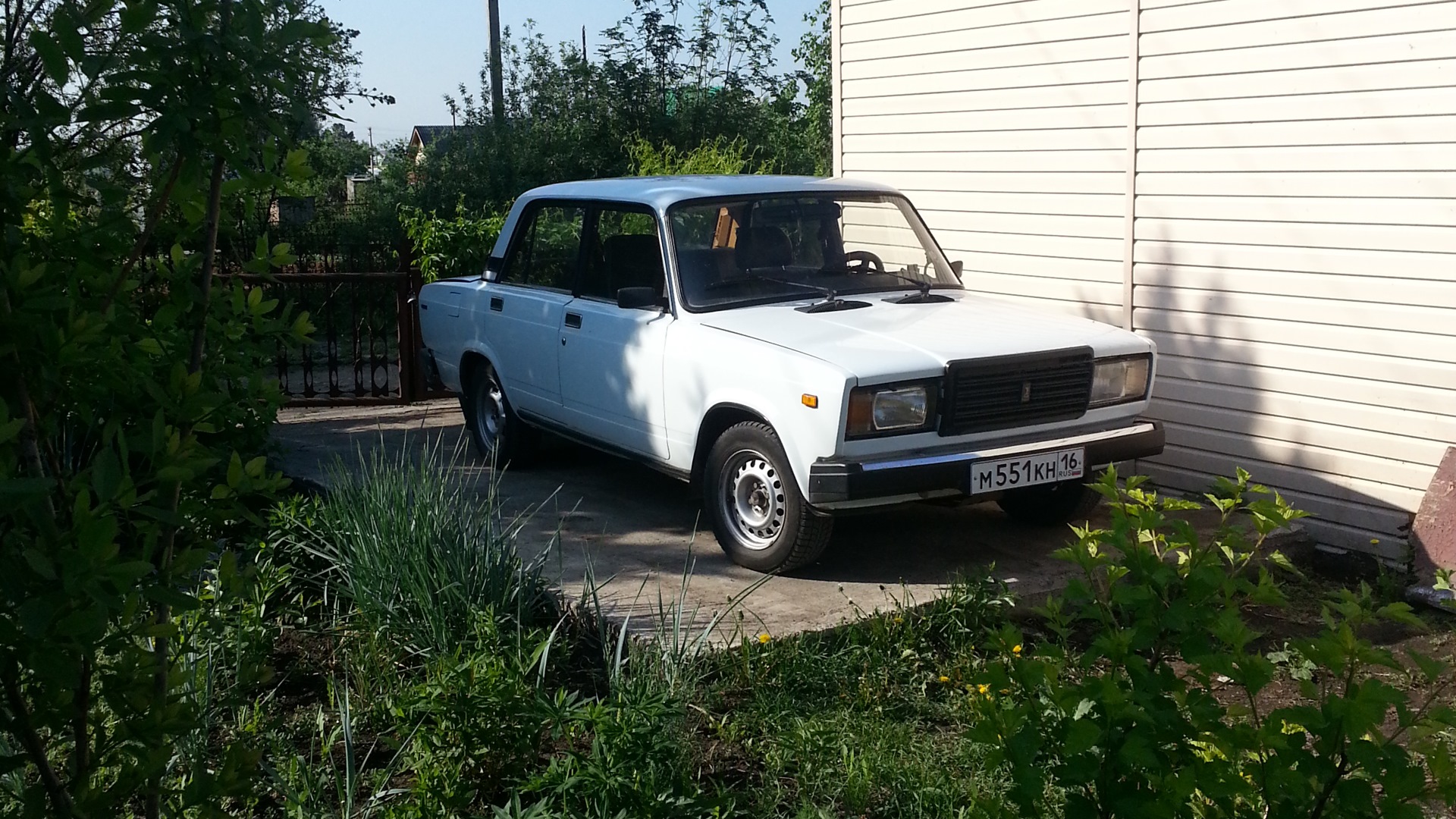 Lada 2107 1.6 бензиновый 1992 | на DRIVE2