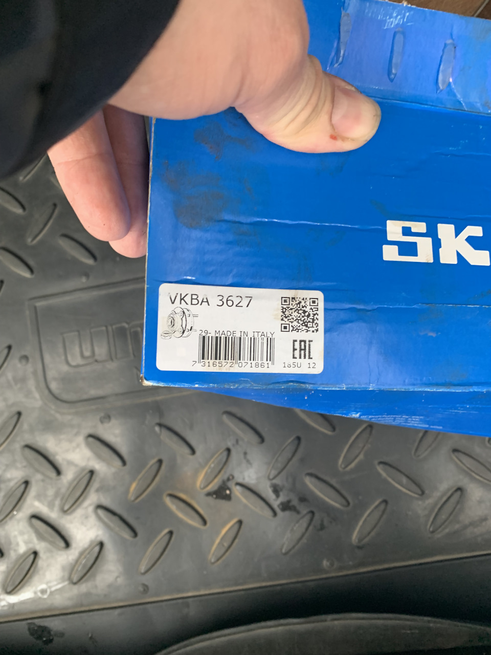 Замена ступицы задней левой — Volvo XC90 (1G), 2,4 л, 2008 года ...