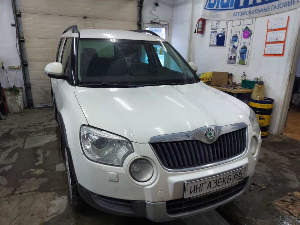 Установка бинар 5б — Skoda Yeti, 1,8 л, 2012 года | аксессуары | DRIVE2