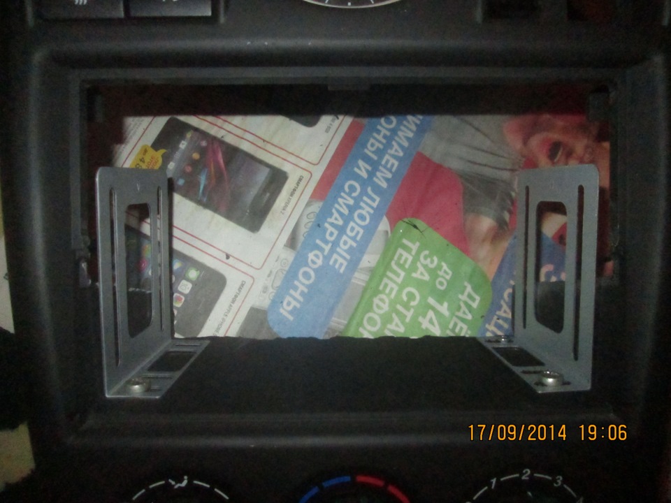 Mystery MDD-6220 S — Lada Приора седан, 1,6 л, 2012 года | автозвук ...