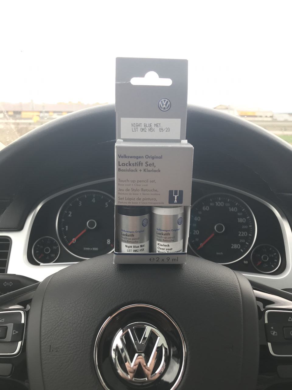 Краска для сколов. — Volkswagen Touareg (2G), 3,6 л, 2012 года ...