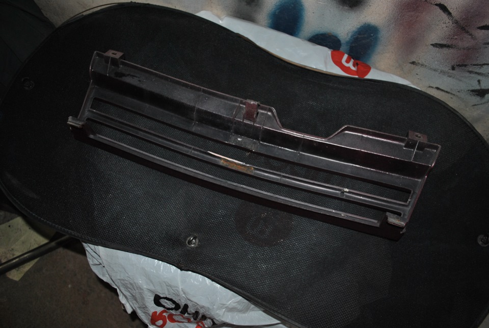 Решетка Adidas — Lada 2109, 1,3 л, 1995 года | стайлинг | DRIVE2