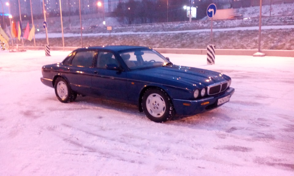 Переобулся=)) — Jaguar XJ Mark 2, 4 л, 1998 года | колёсные диски | DRIVE2