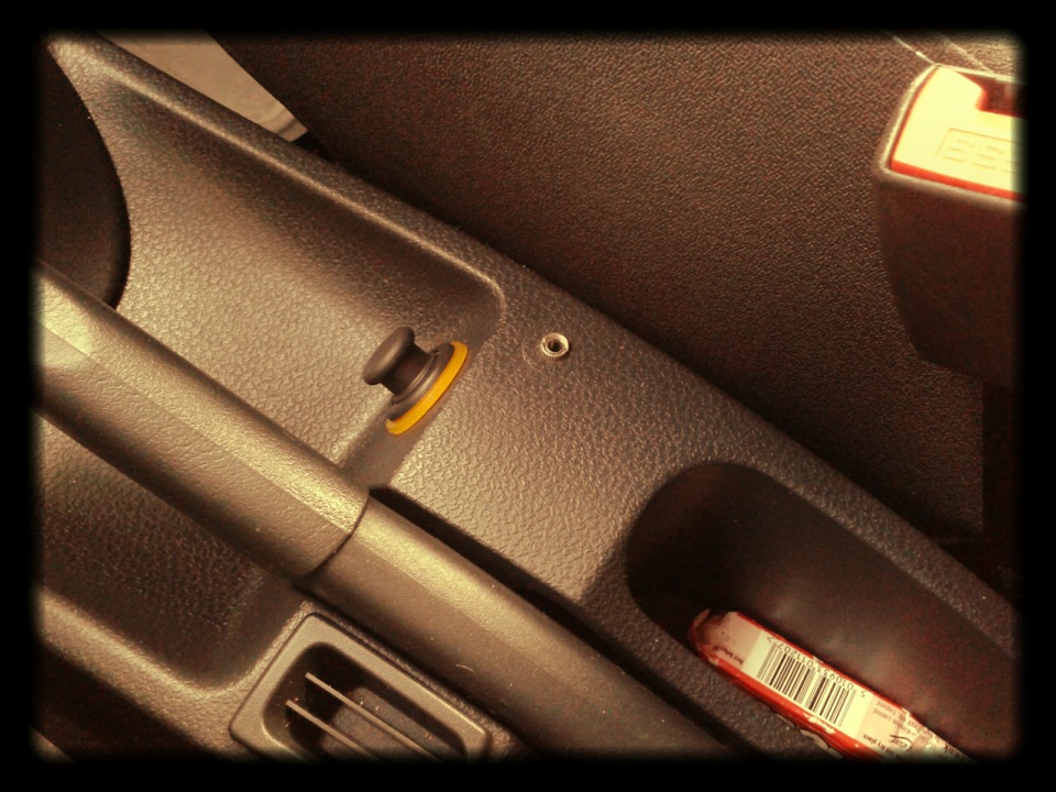 AUX вход для RENAULT UPDATE LIST своими силами — Renault Modus, 1,5 л ...