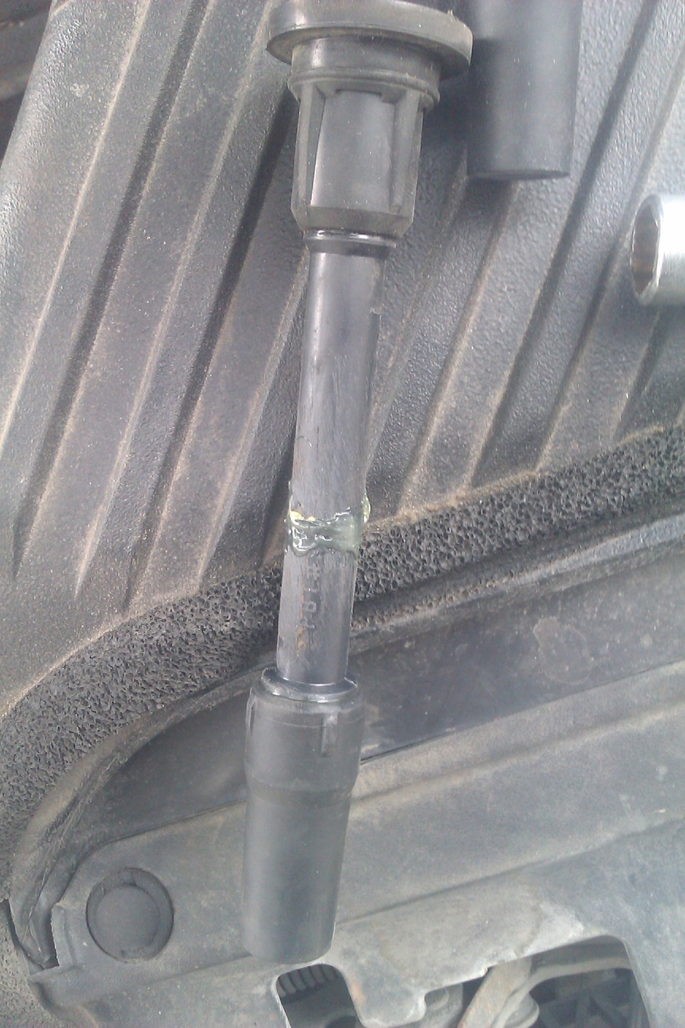 Замена наконечника катушки. — Mitsubishi Diamante (2G), 2,5 л, 1999 ...