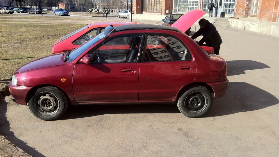 Mazda 121 III 1.3 бензиновый 1993 | на DRIVE2