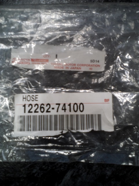 1226274100 Шланг вентиляции картера Avensis 97- / Camry 96 / RAV TOYOTA ...