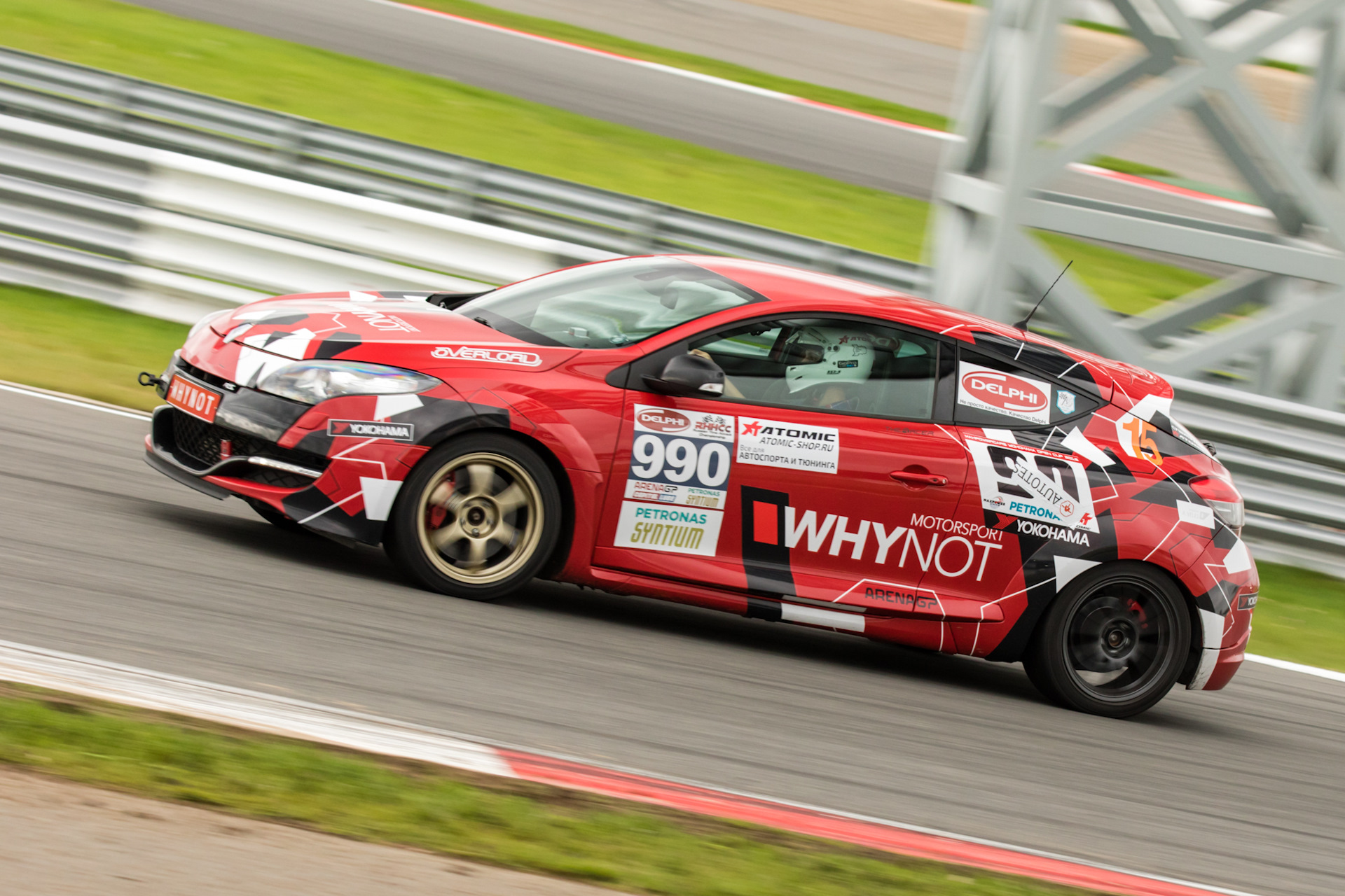 Black vs Red — Renault Megane Sport RS, 2 л, 2012 года | фотография ...