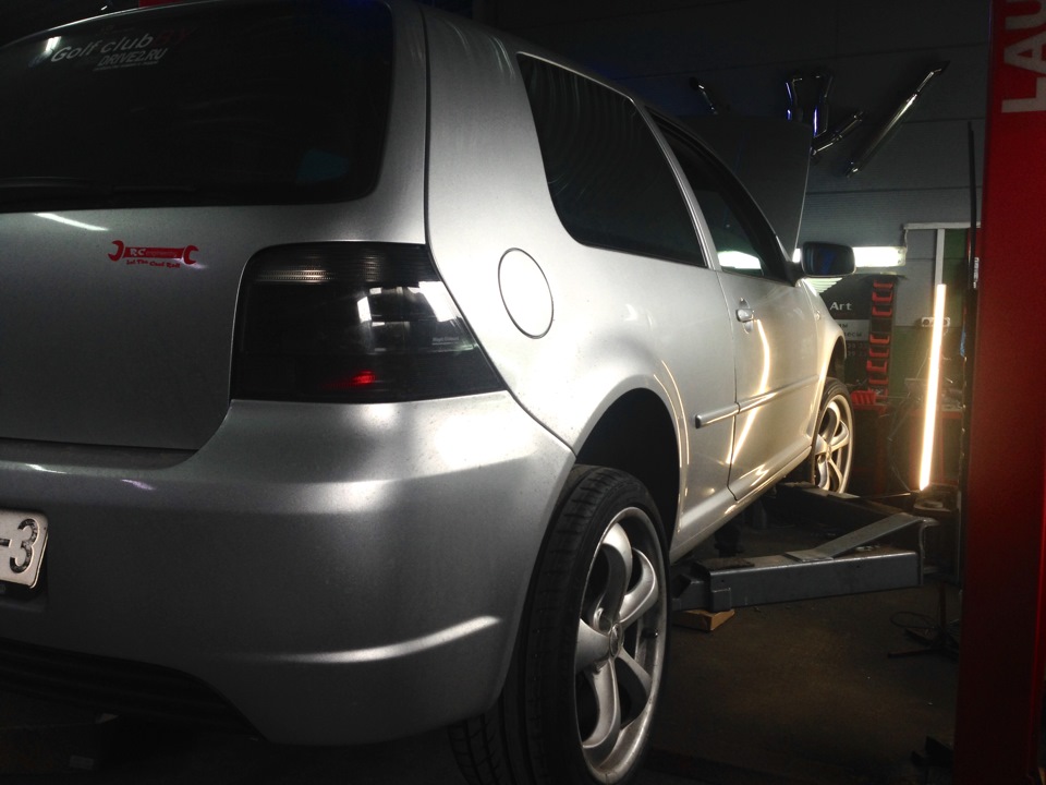 Установка фронтального интеркулера на Volkswagen Golf (2002 / 1.9 ...